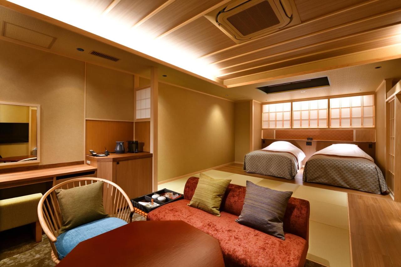 12 Gorgeous Ryokans In Japan With Private Onsen [2024]
