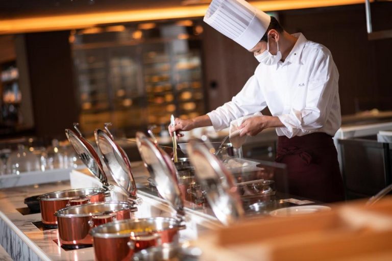 The 12 Most Beautiful Traditional Ryokans In Atami Onsen Town