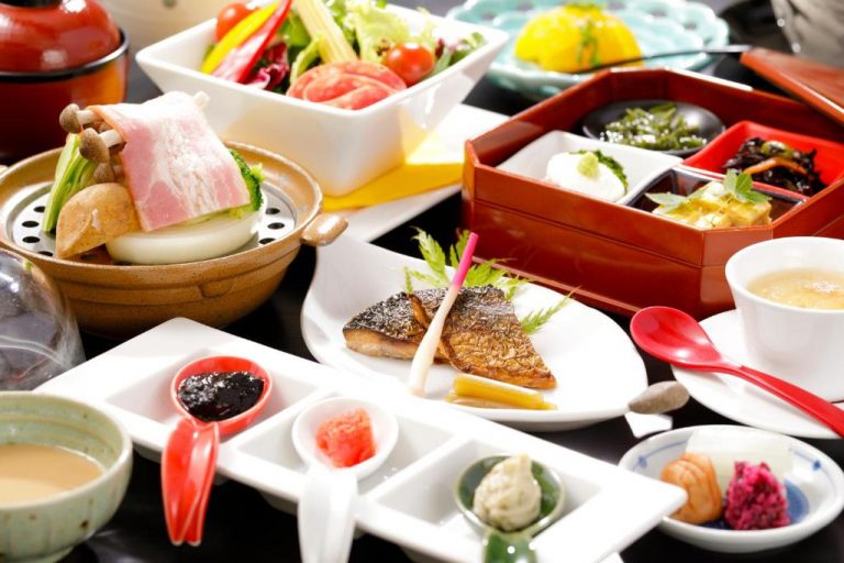 10 Affordable & Budget Friendly Ryokans In Hakone [2025]