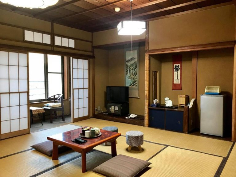 10 Affordable & Budget Friendly Ryokans In Hakone [2025]