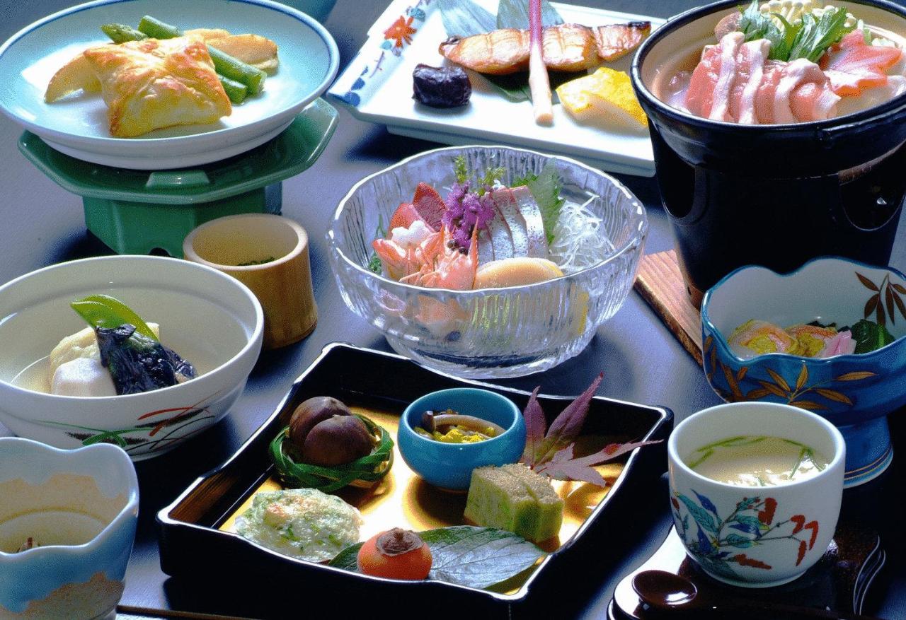 The 10 Best Family & Kids Friendly Onsen Ryokans in Hakone